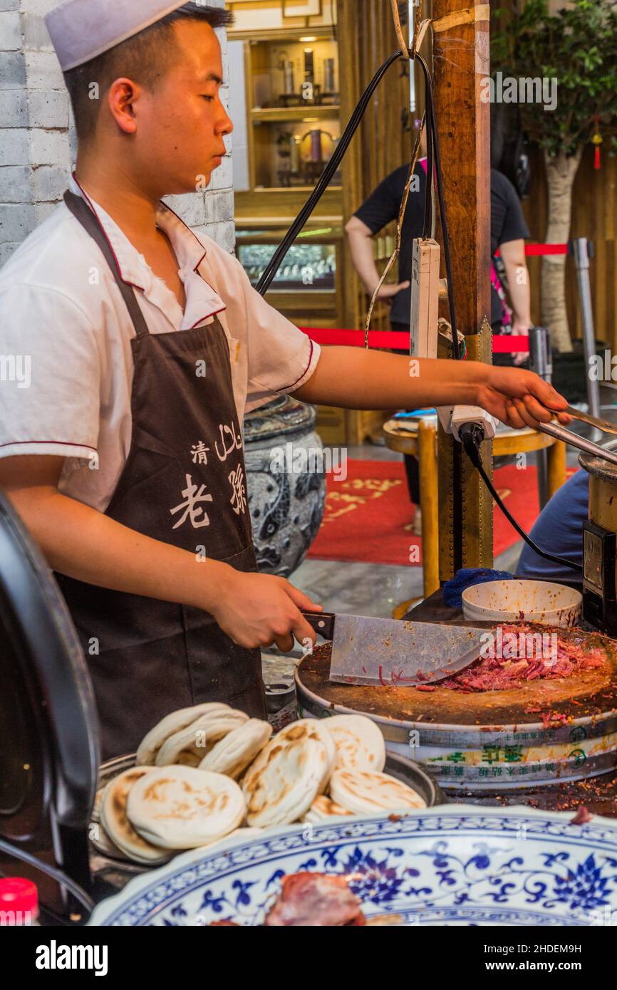 Rou jia mo china hi-res stock photography and images - Alamy