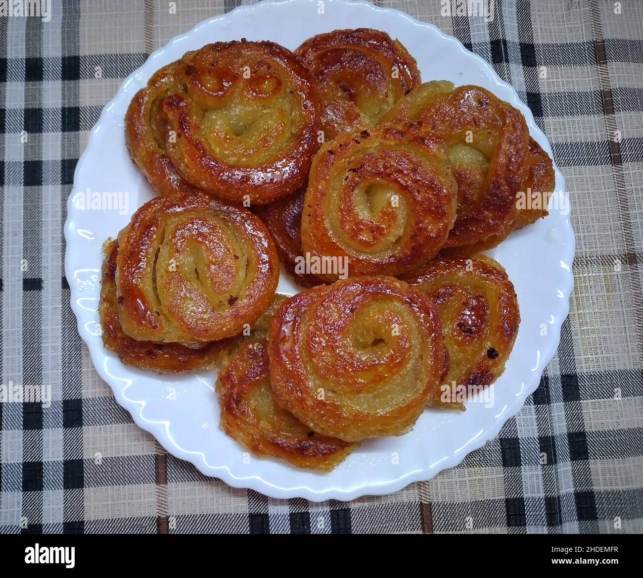 Sweet Potato Jalebior Ranga aloo'r jilapi Stock Photo - Alamy