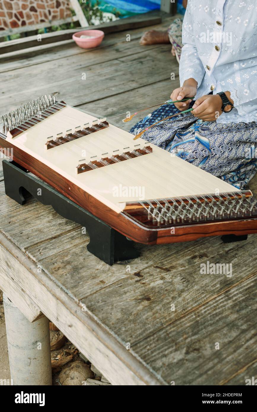 Seung Instrument