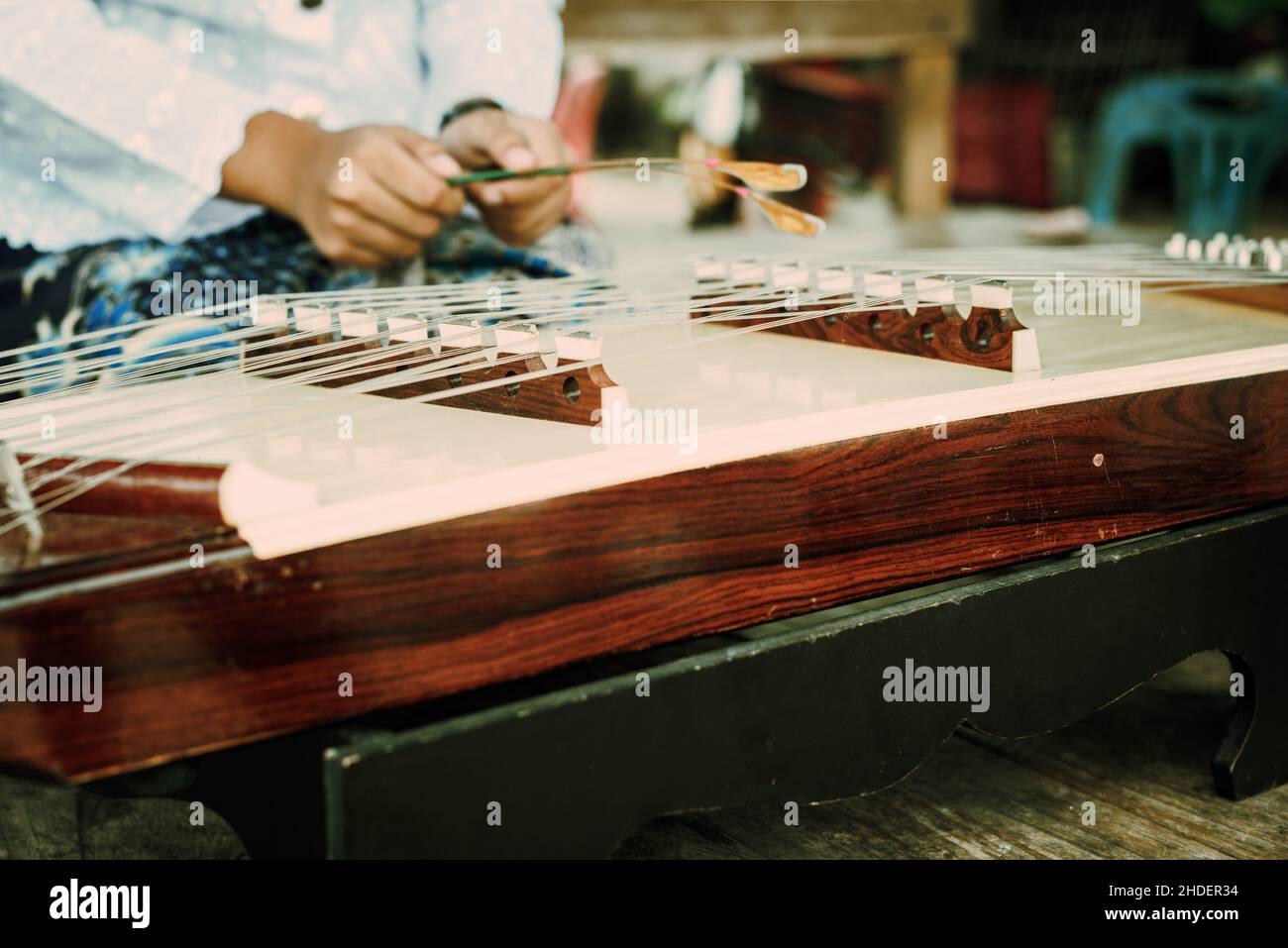 Traditional thai instrument hi-res stock photography and images - Alamy