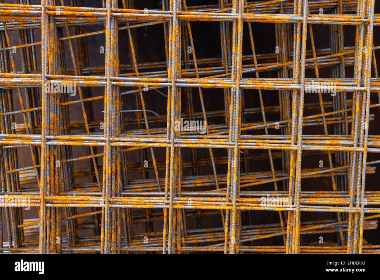 A pile of welded wire mesh rusty Stock Photo - Alamy