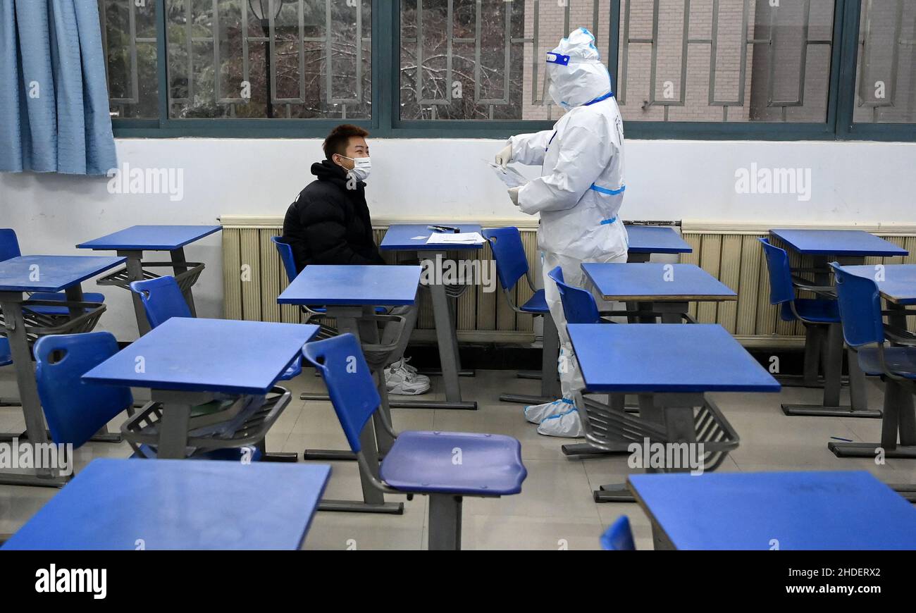 Invigilator hi-res stock photography and images - Alamy