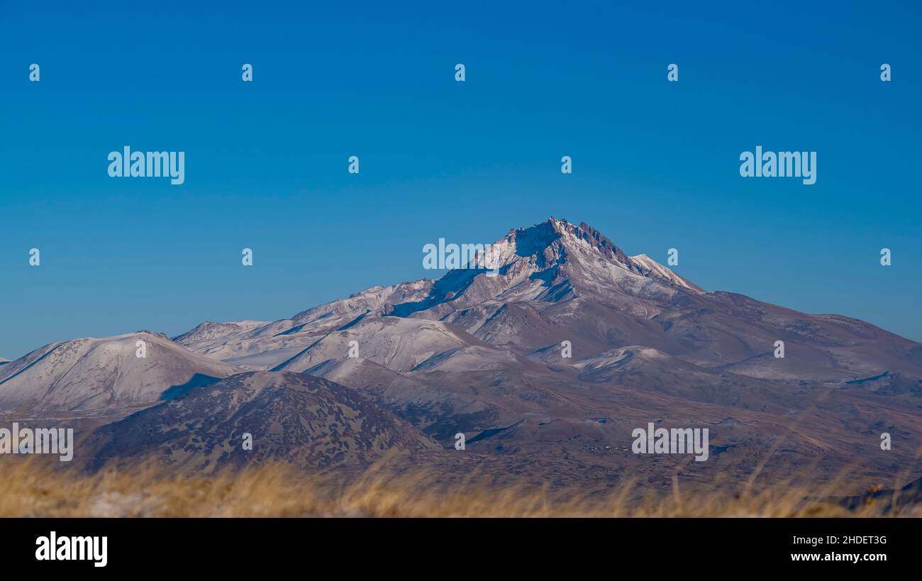 Beautiful view of the volcanic Mount Erciyes in Turkey Stock Photo - Alamy