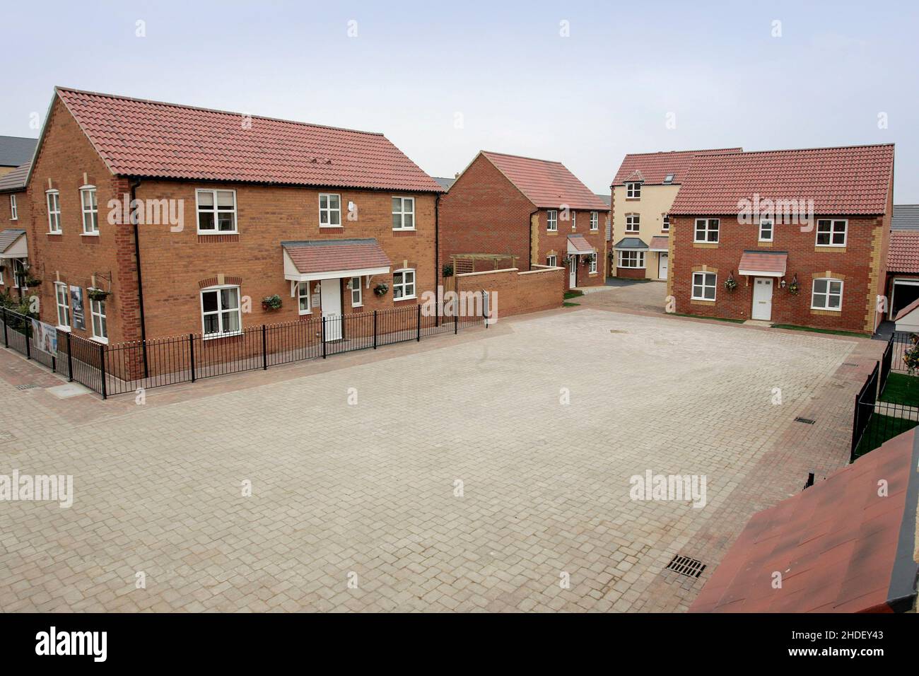 Block paved parking area hi-res stock photography and images - Alamy
