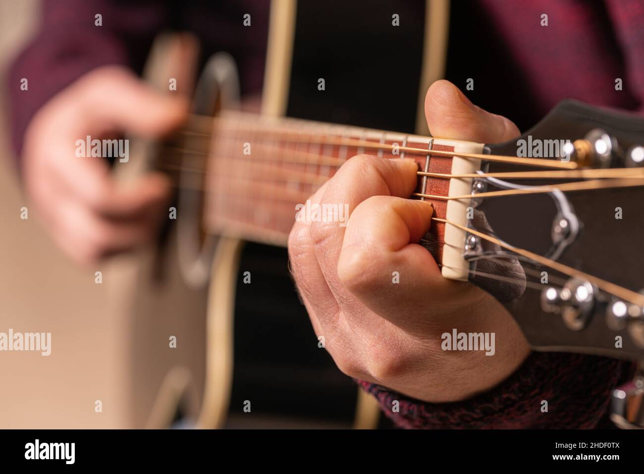 Guitar hands hi-res stock photography and images - Alamy