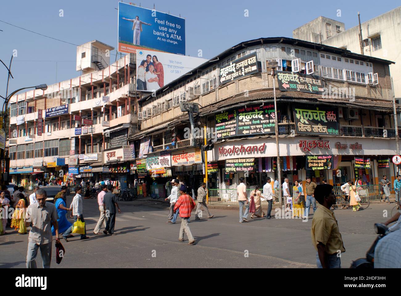 Traffic in the morning at square at Lakshmi road in Pune Stock Photo ...