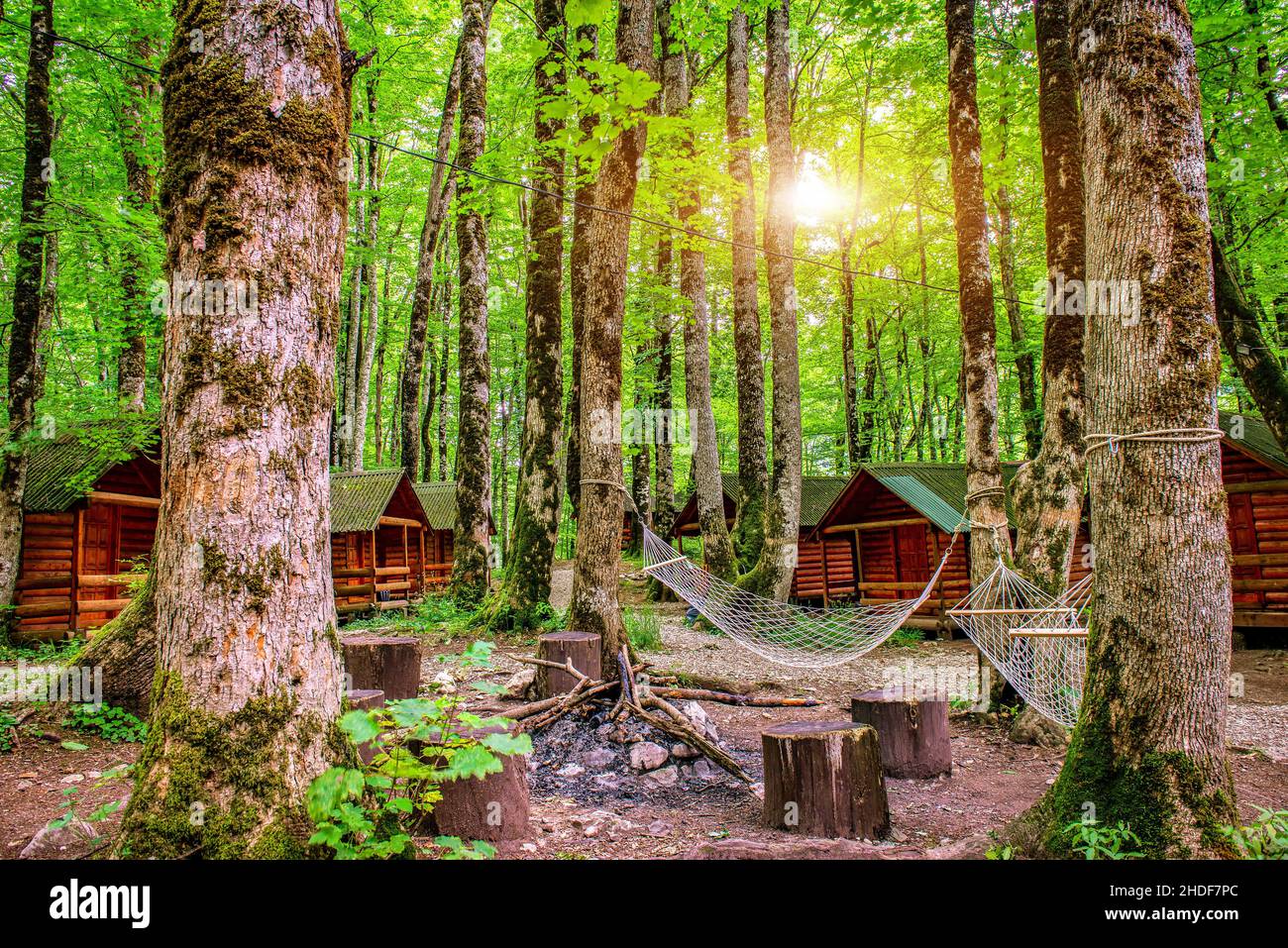 Fire pit residential cabin hi-res stock photography and images - Alamy