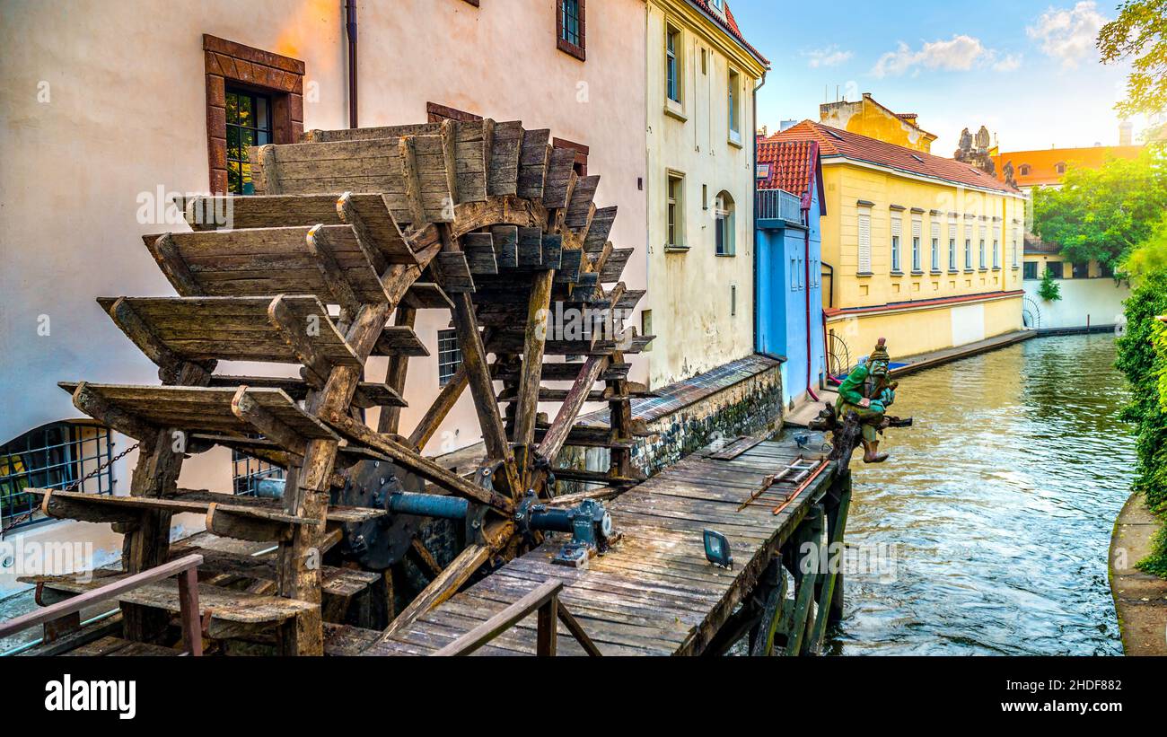 water wheel, grist wheel, water wheels, grist wheels Stock Photo - Alamy