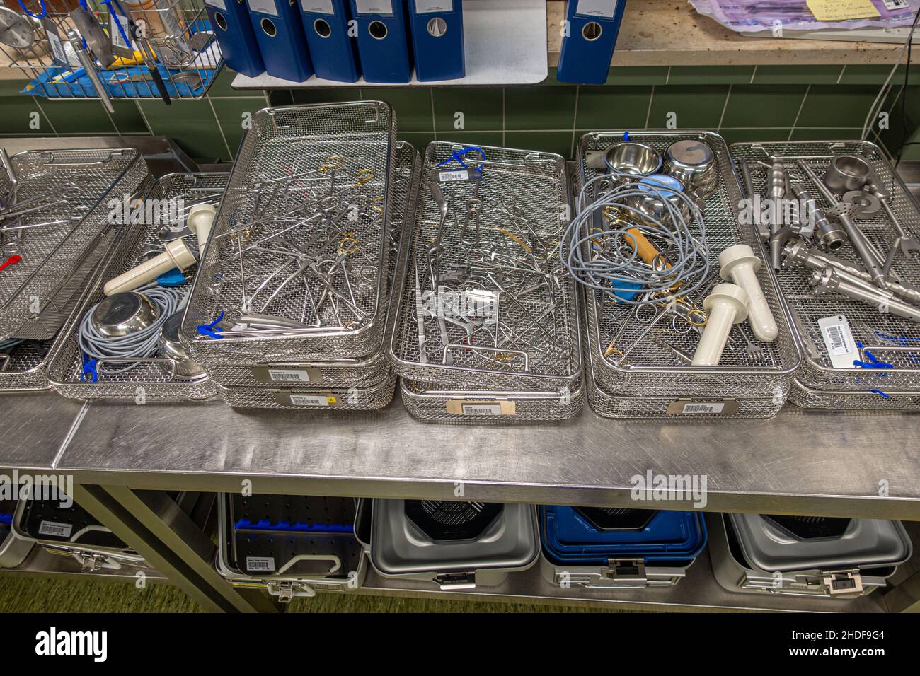 Sterile technique hi-res stock photography and images - Alamy