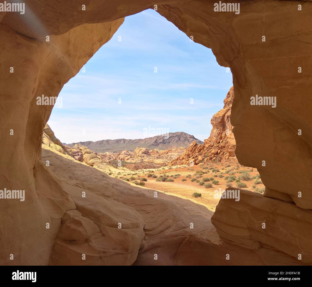 valley of fire, rock gate, feuertal, rock gates Stock Photo - Alamy