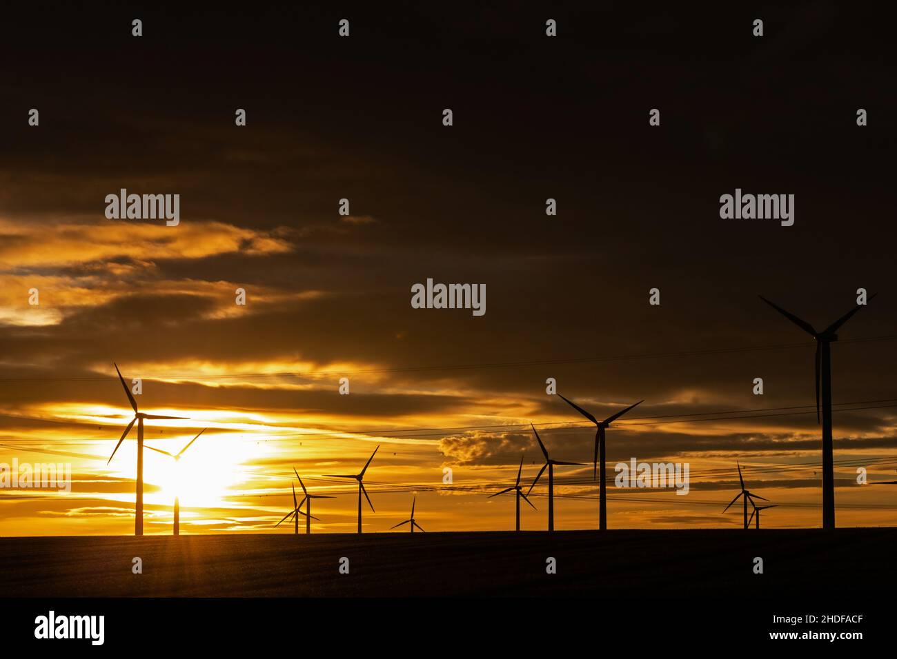 wind power, windpark, wind powers, winds, windparks Stock Photo - Alamy