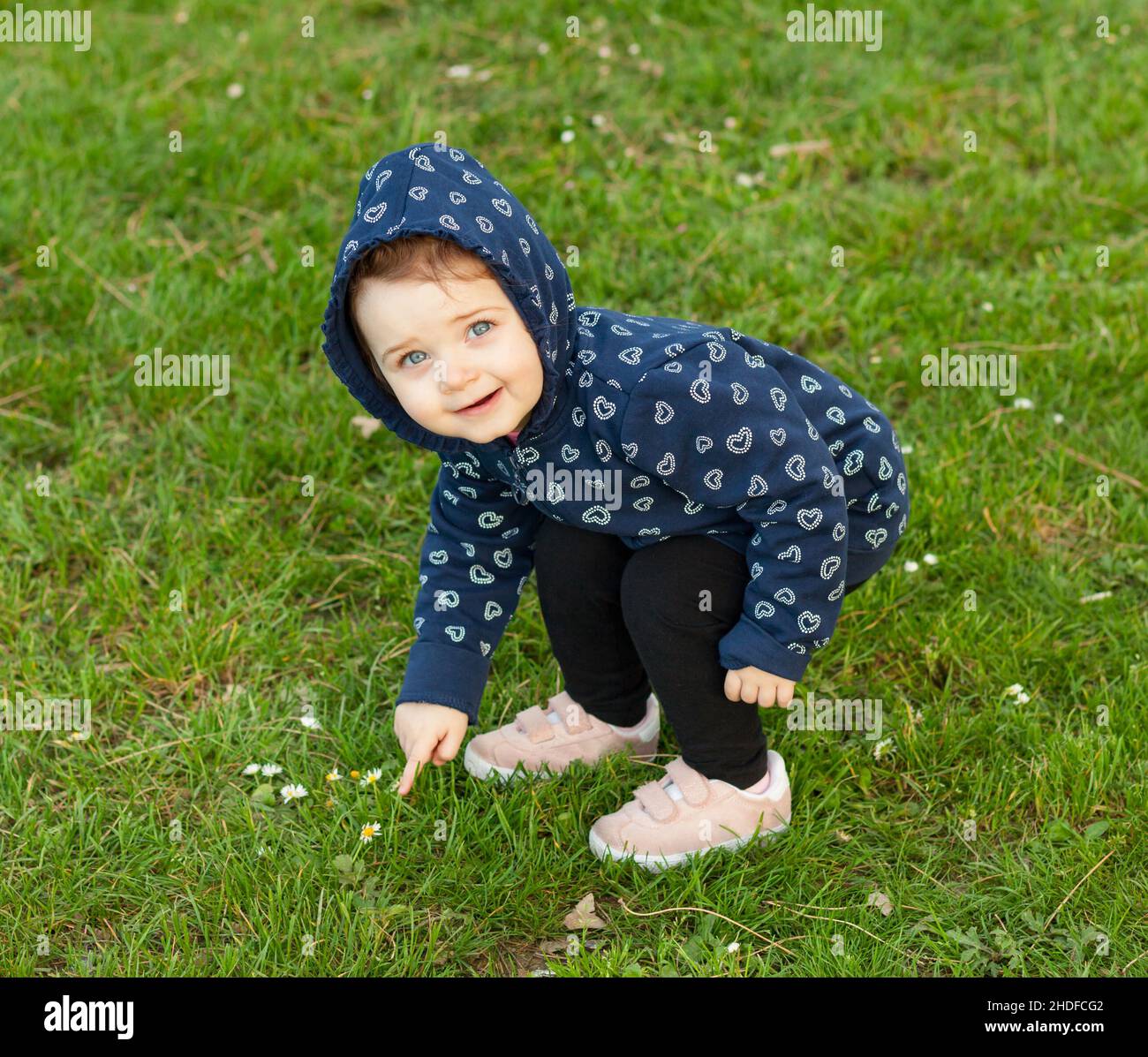 Child nature walk discover hi-res stock photography and images - Alamy