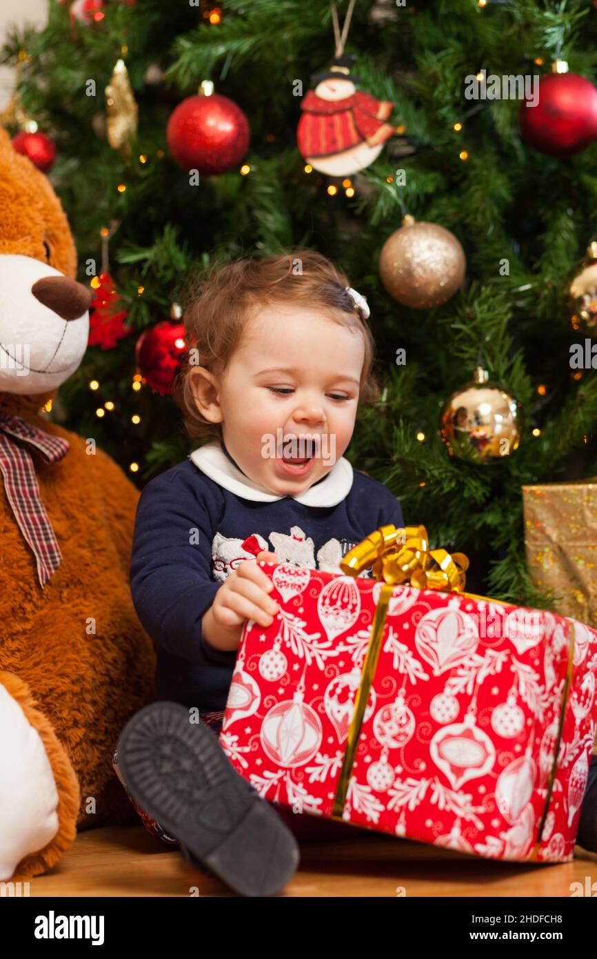 childhood, christmas eve, unpacking, christmas present, childhoods ...