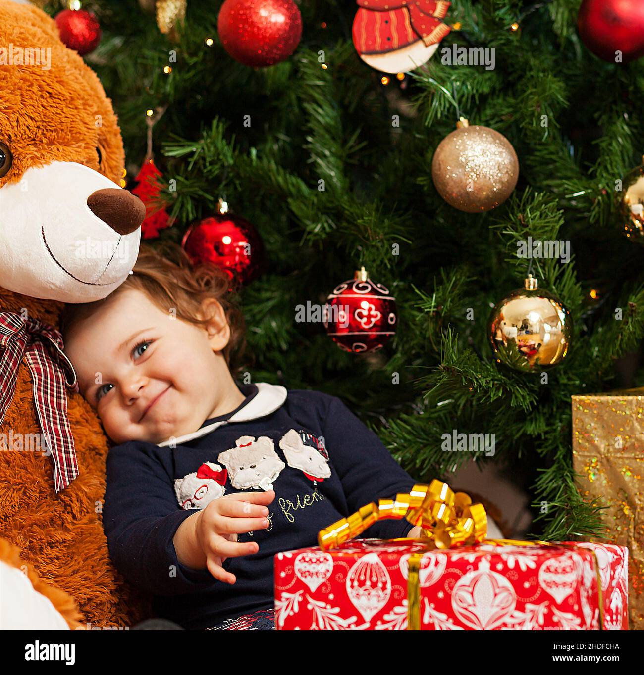 Infant present hi-res stock photography and images - Alamy