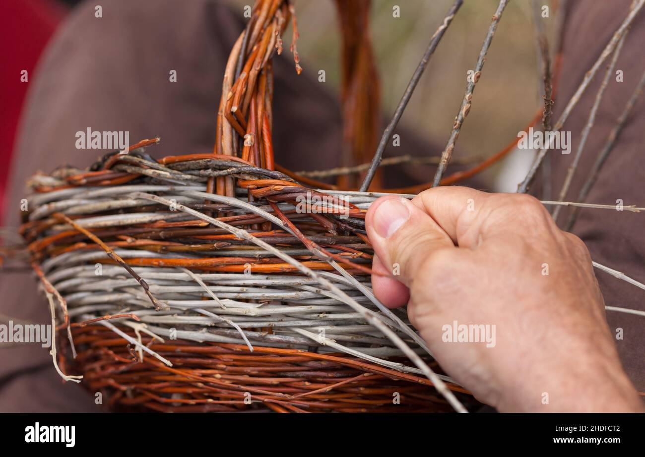 Basket makers hi-res stock photography and images - Alamy