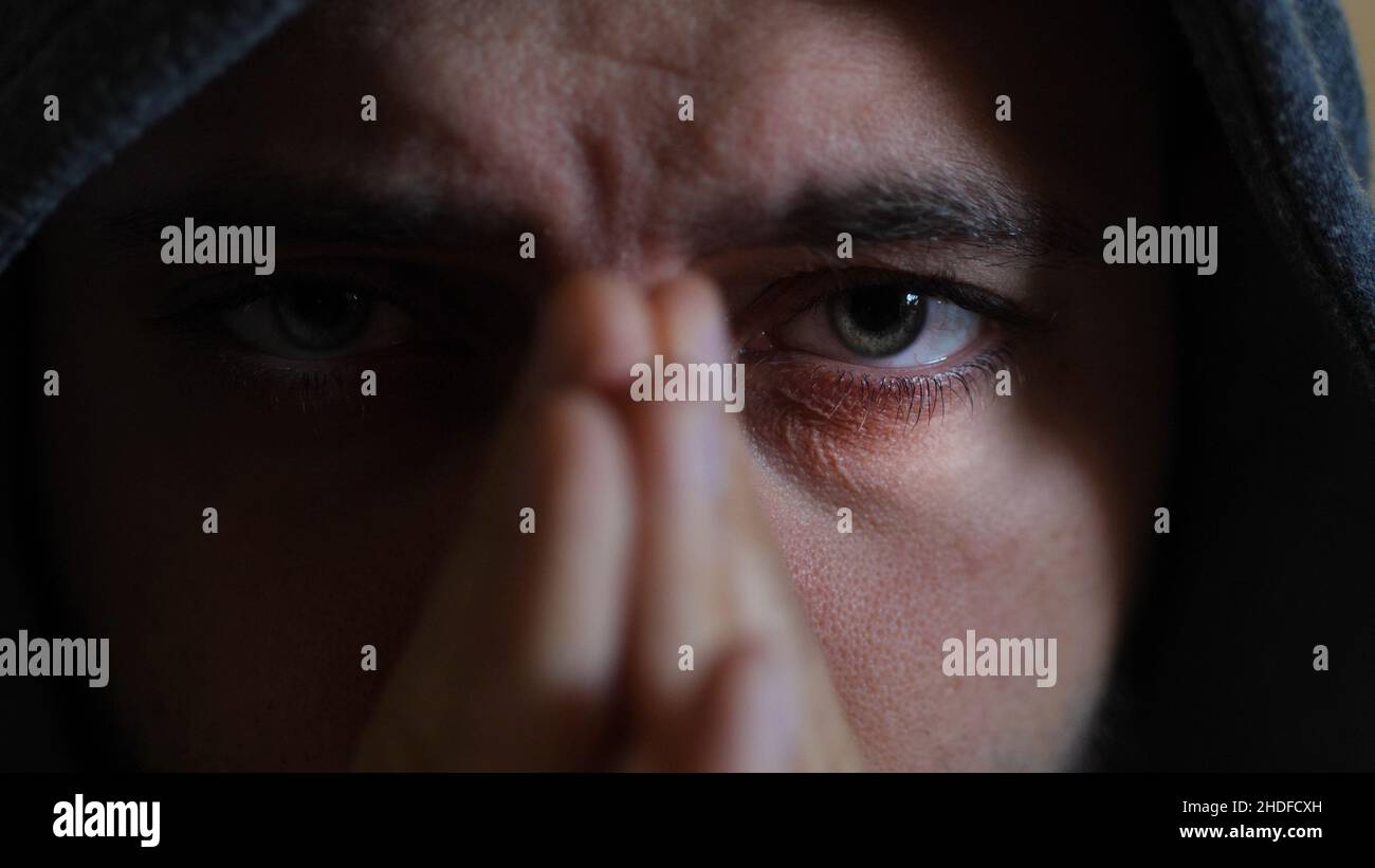 Desperates hi-res stock photography and images - Alamy