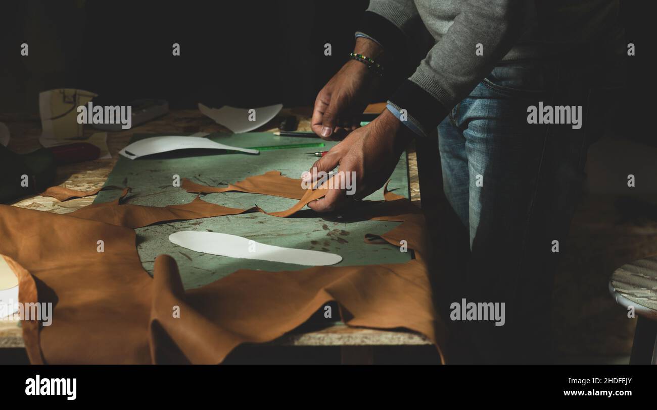 leather, working, workplace, shoemaker, leathers, workplaces ...