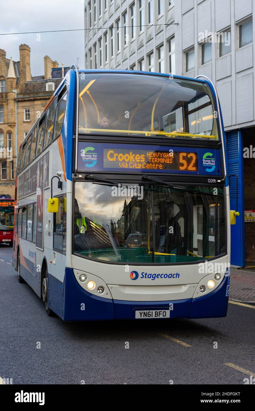 Sheffield bus hi-res stock photography and images - Alamy