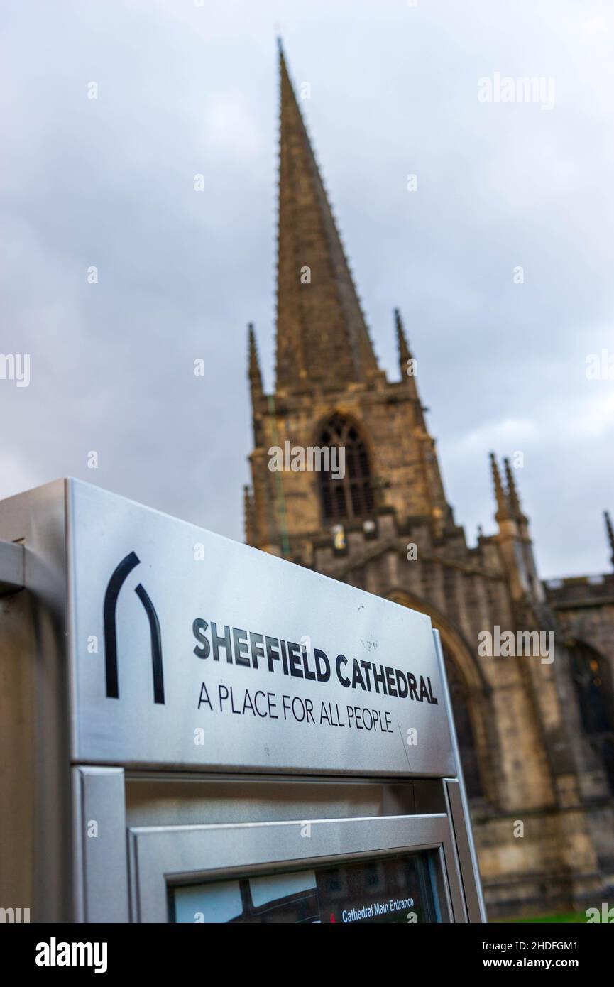 Sheffield cathedral church hi-res stock photography and images - Alamy