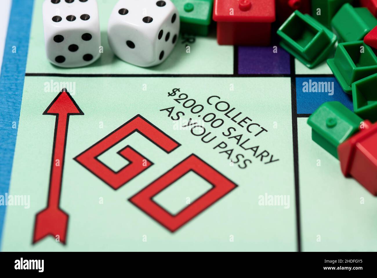 Close up of Monopoly Board game Stock Photo - Alamy