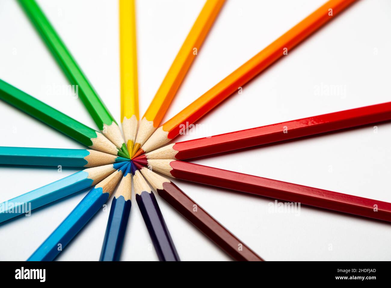 Crayons circular hi-res stock photography and images - Alamy