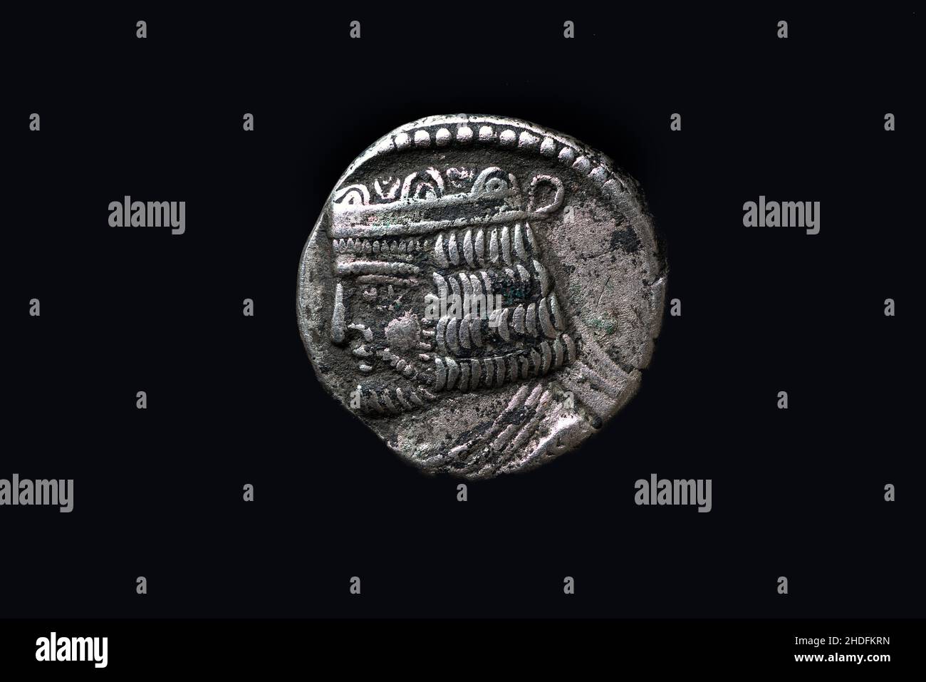 Silver coin hi-res stock photography and images - Alamy