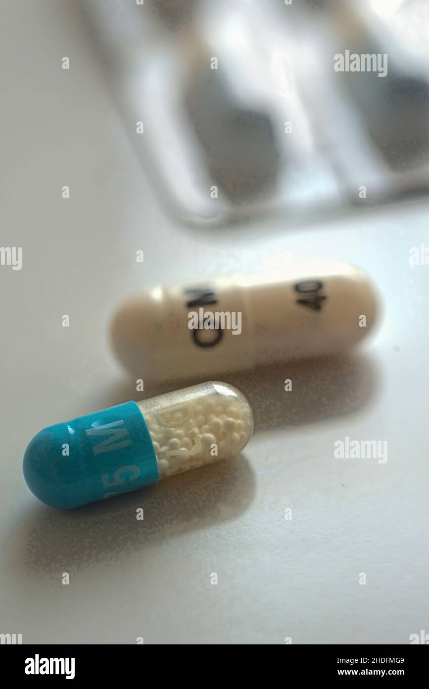 medicine, capsule, medicines, capsules Stock Photo - Alamy