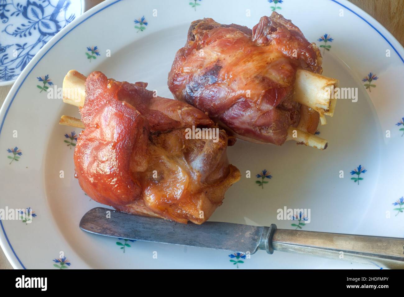 Eisbeins hi-res stock photography and images - Alamy