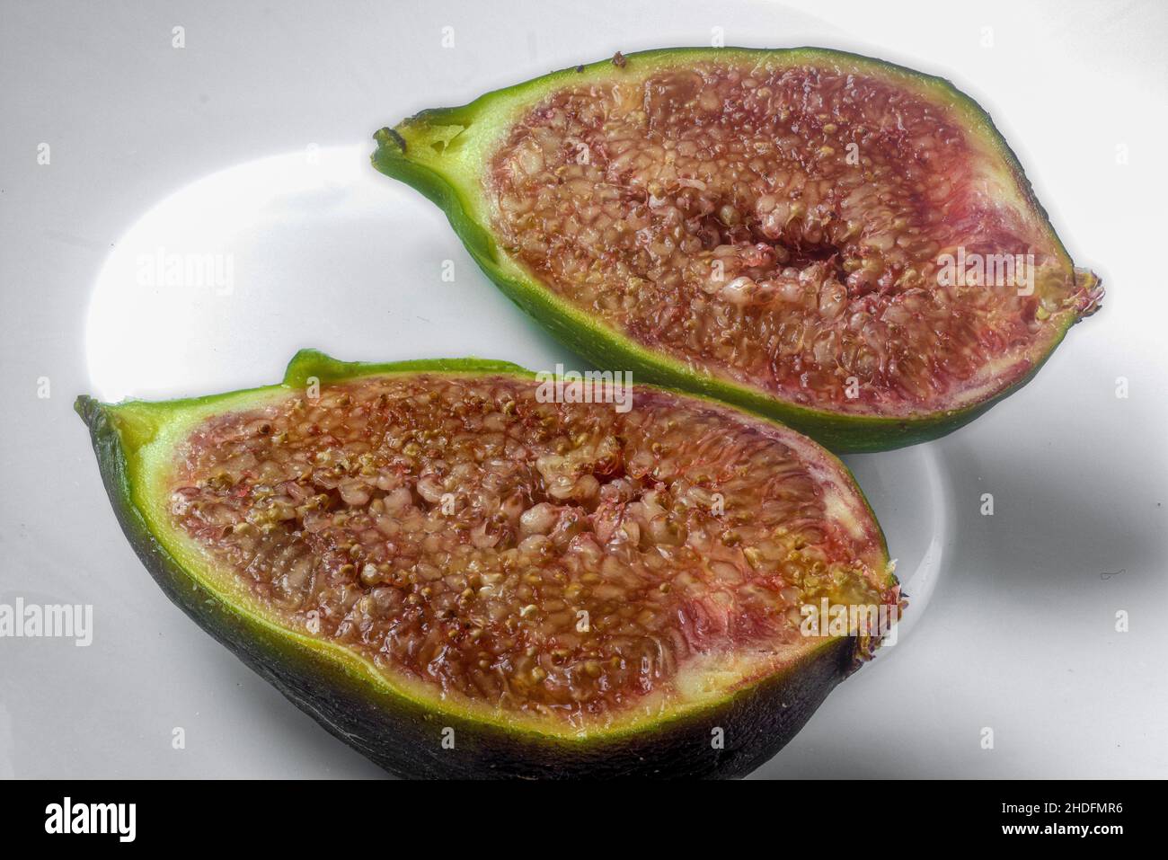 halved, juicy, fig, halveds, juicies, figs Stock Photo - Alamy
