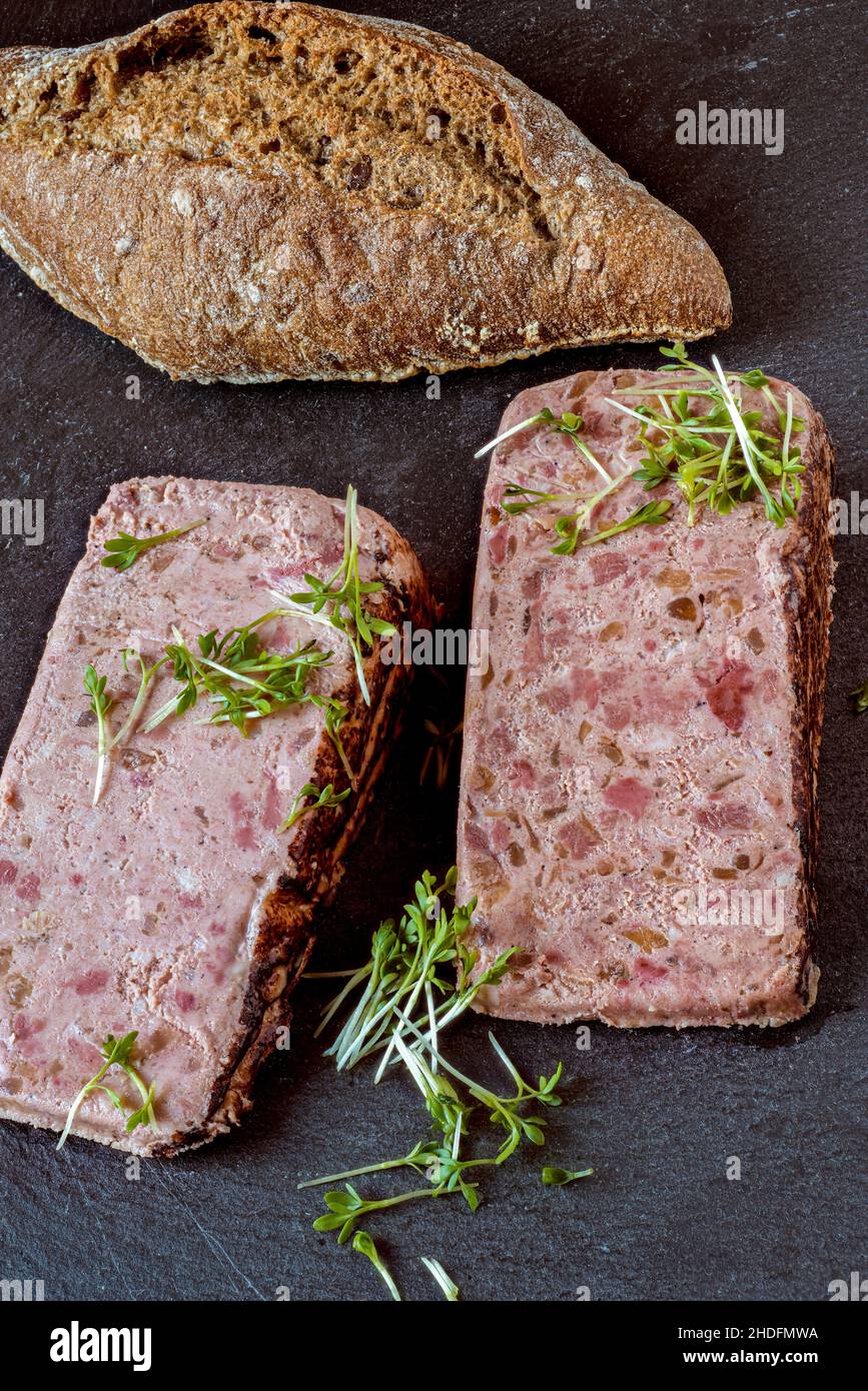 Deer pies hi-res stock photography and images - Alamy