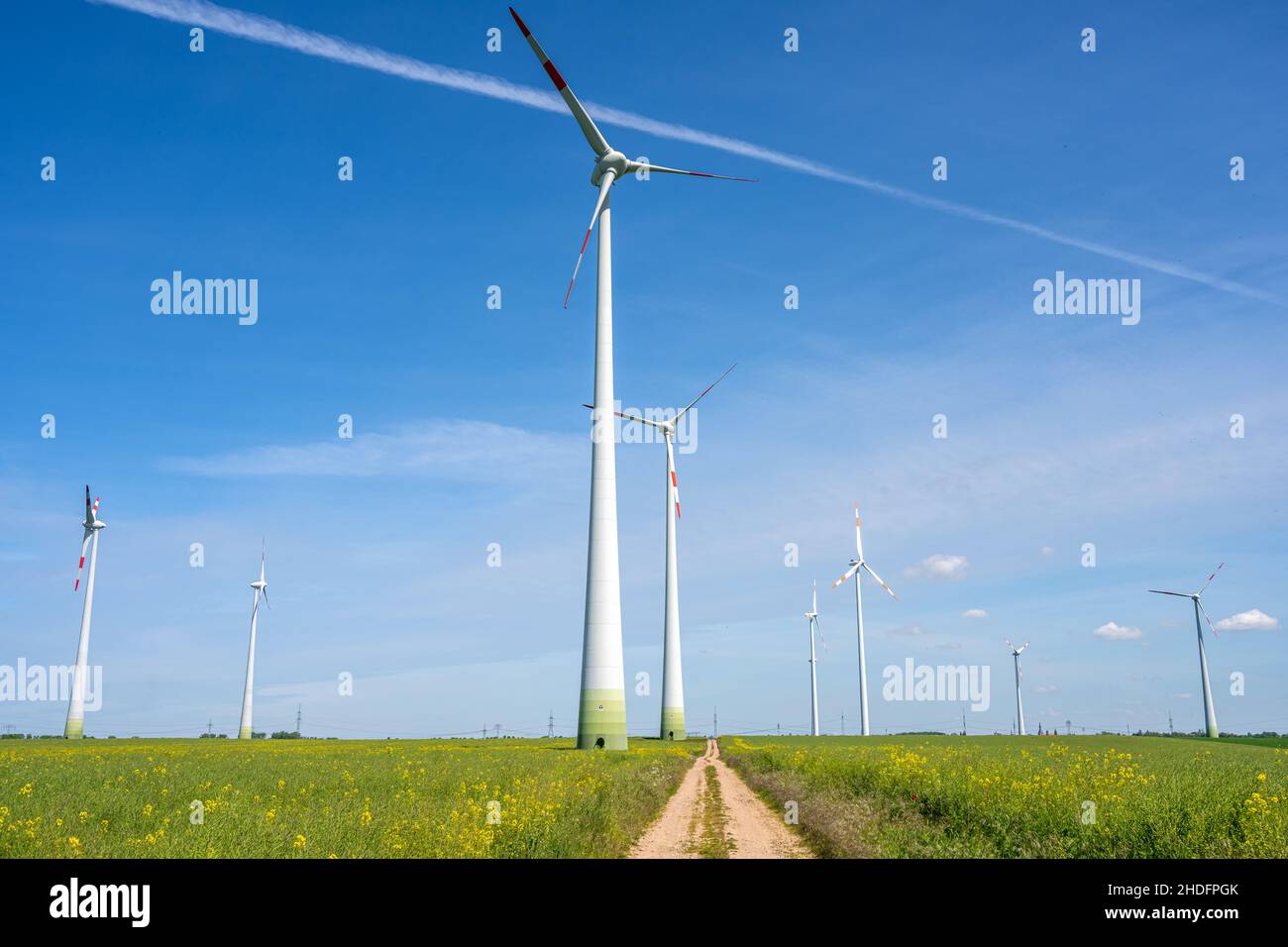 wind power, windpark, wind powers, winds, windparks Stock Photo - Alamy