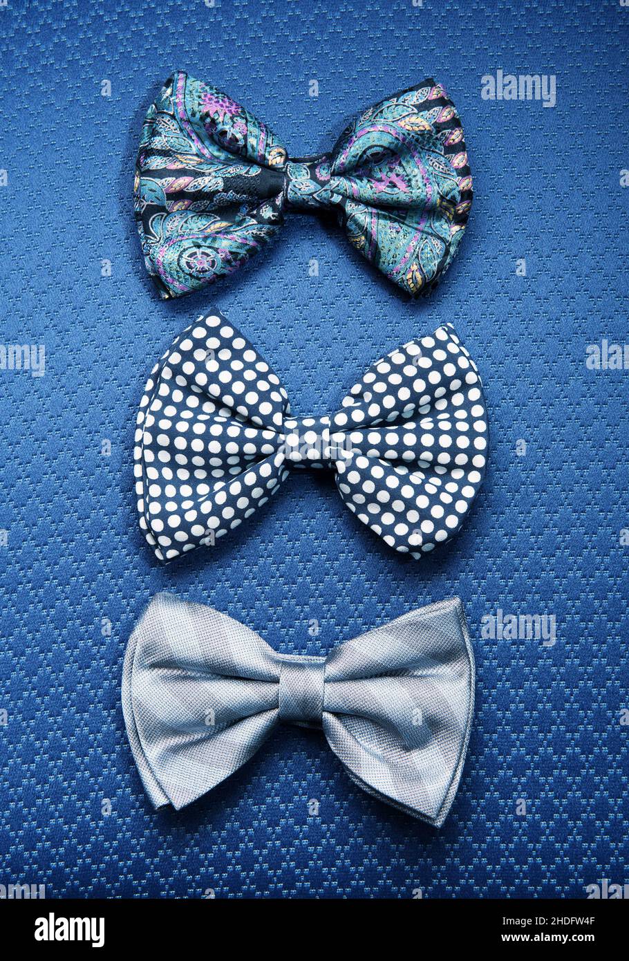 Bow tie patterns hi-res stock photography and images - Alamy