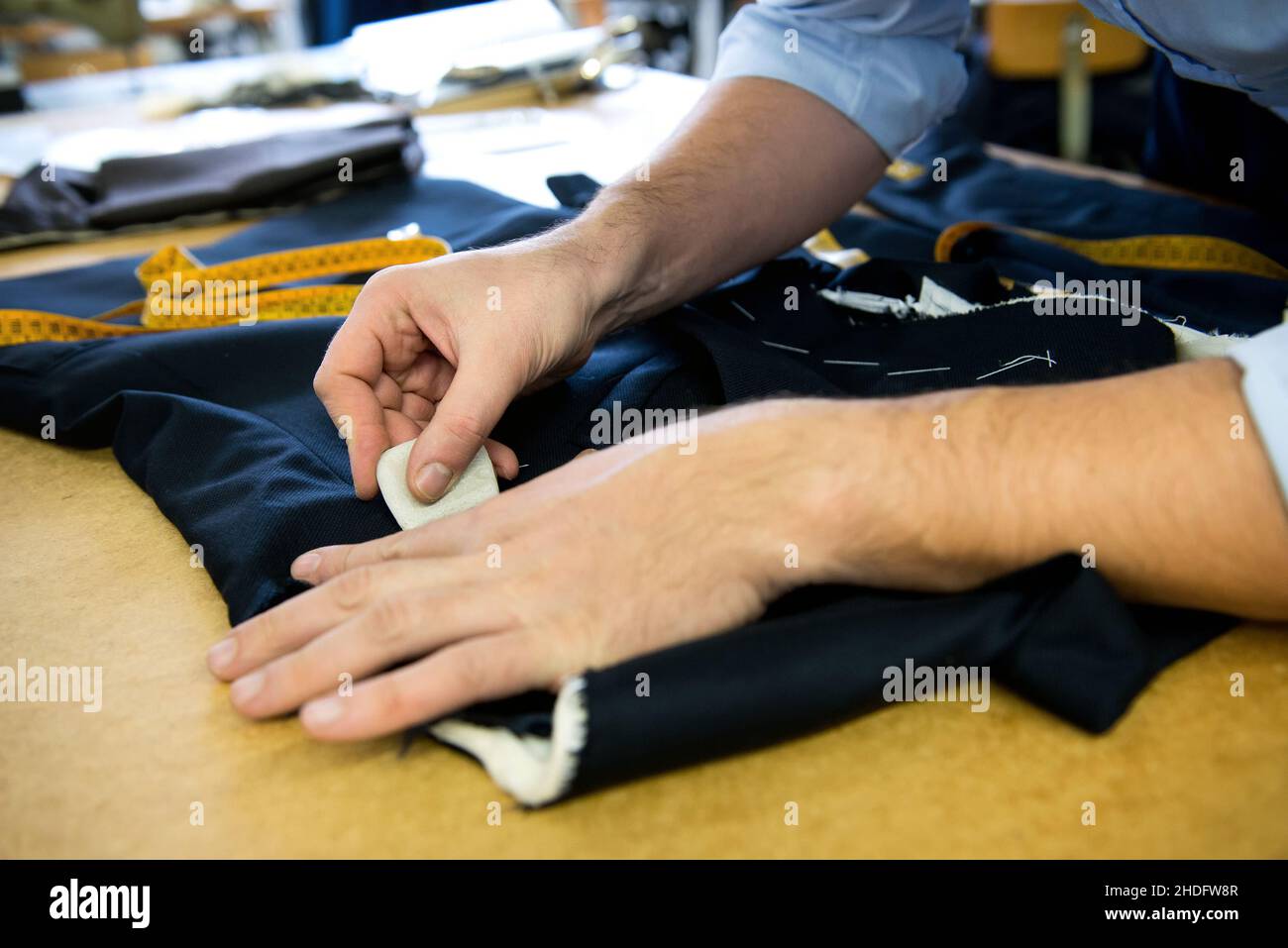 Sewing well hi-res stock photography and images - Alamy