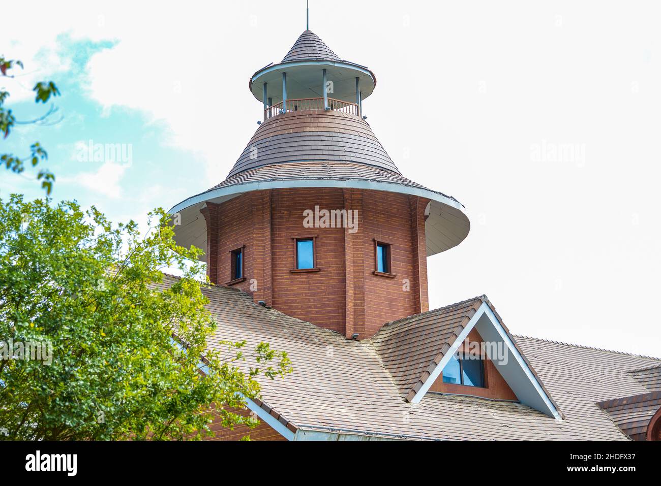 Ancient high rise building gothic architecture palace palace hi-res ...