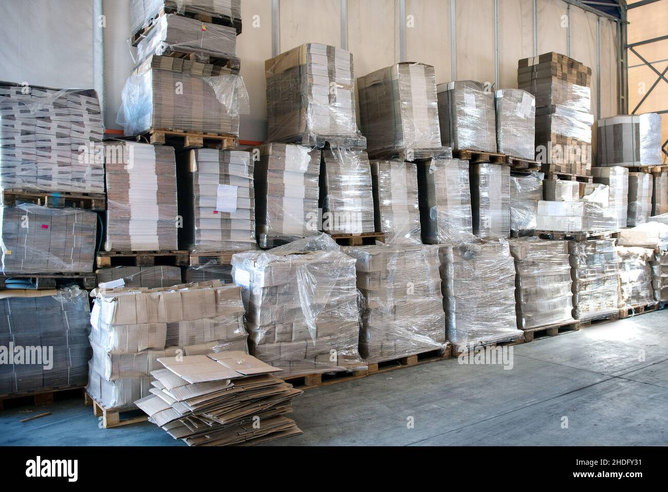 storage, warehouse, packaging, storages, warehouses Stock Photo - Alamy