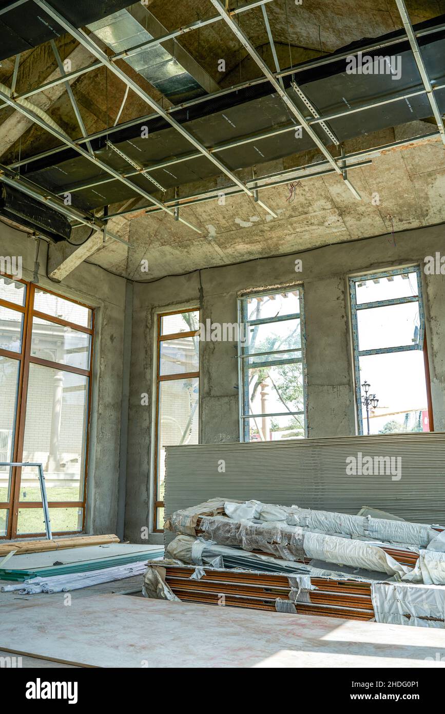 The construction site of the interior decoration of the commercial ...