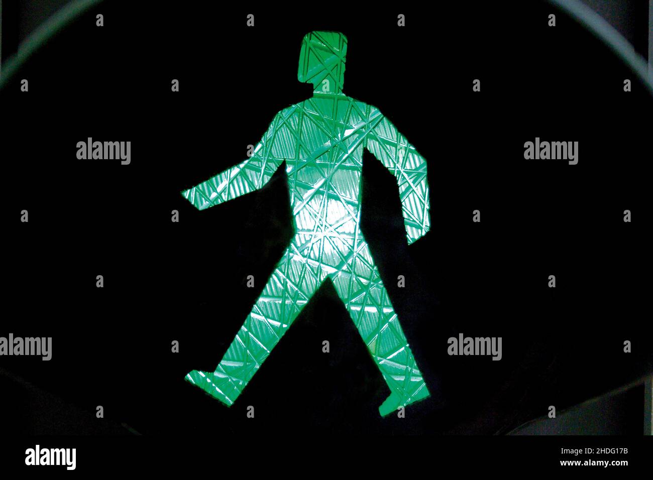 ampel male, pedestrian traffic lights, green light, ampelmännchens ...