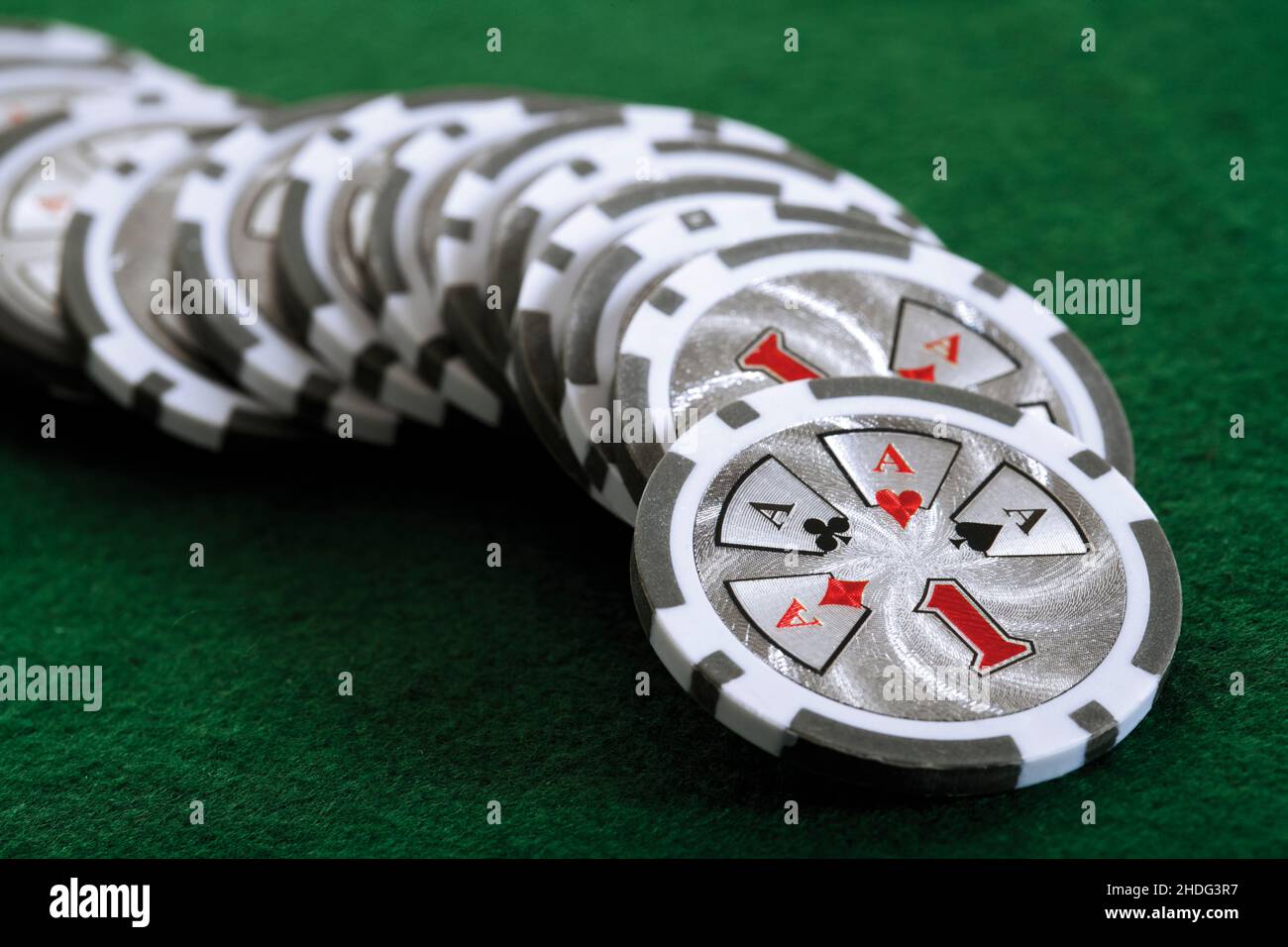 Poker tables hi-res stock photography and images - Alamy