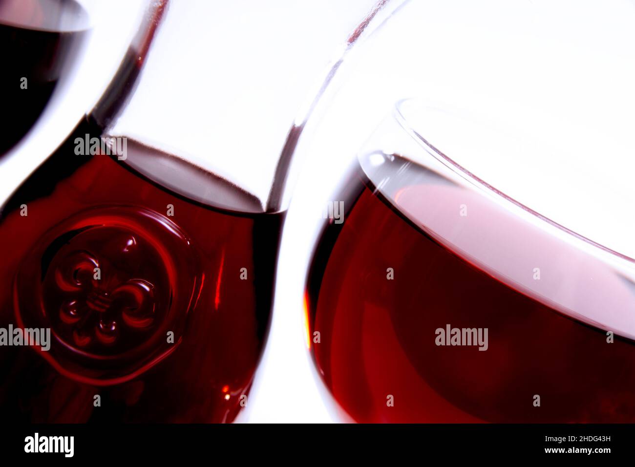 red wine, red wine glass, wine carafe, red wines, wine carafes Stock ...