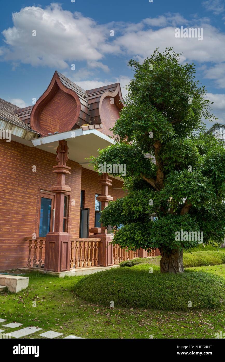 Ancient high rise building gothic architecture hi-res stock photography ...