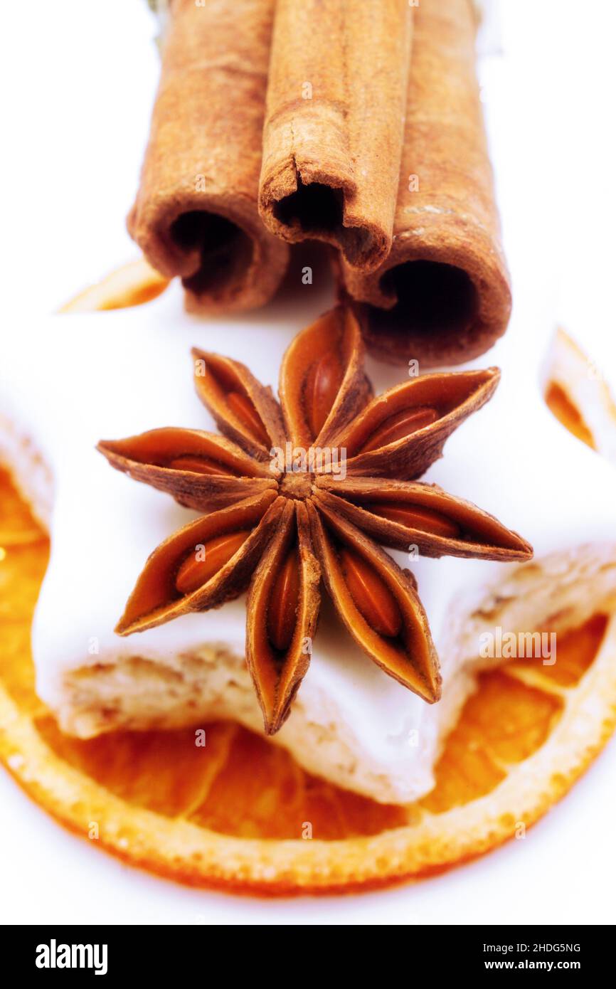 cinnamon, christmas spices, cinnamons Stock Photo - Alamy