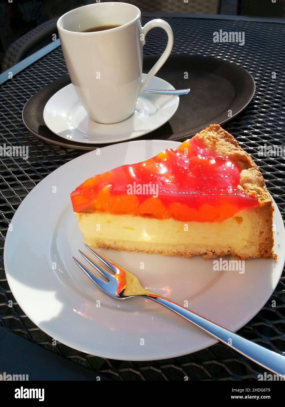 fruit pie, cheesecake, pies, cheesecakes Stock Photo - Alamy