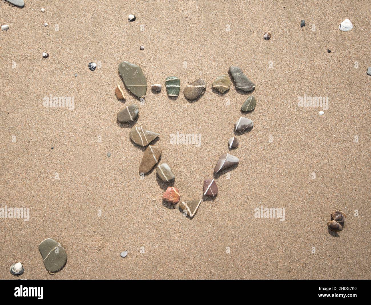 pebbles, triangle, pebble, triangles Stock Photo - Alamy