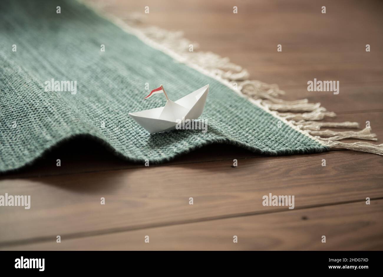 Waves sea ship boat hi-res stock photography and images - Alamy