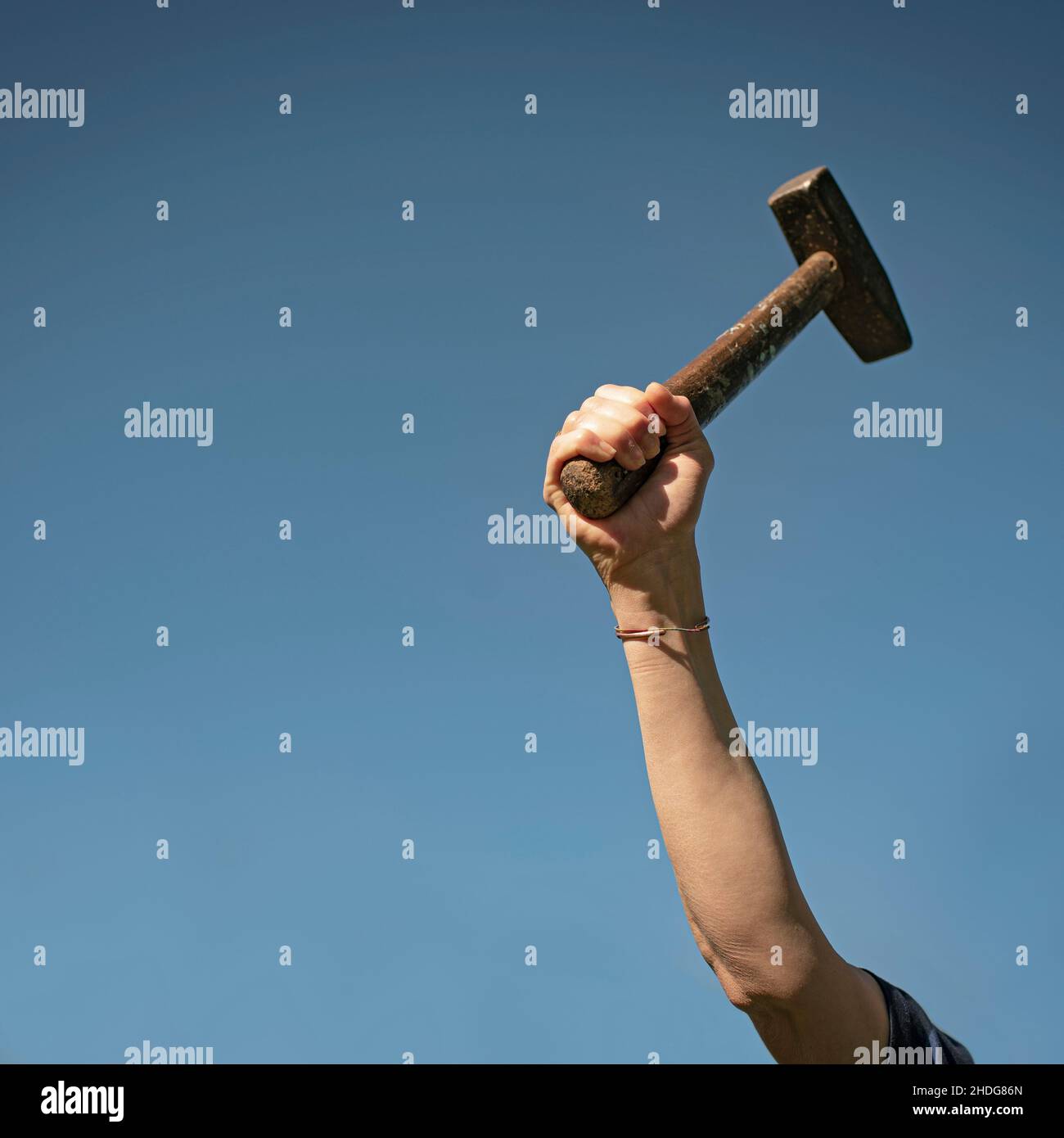 Hammer tone hi-res stock photography and images - Alamy
