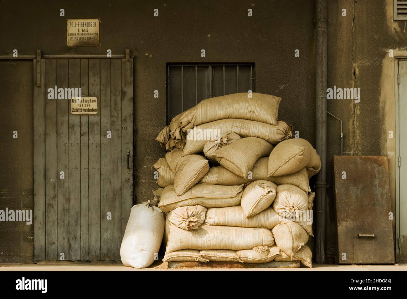 warehouse, sack, warehouses, sacks Stock Photo - Alamy