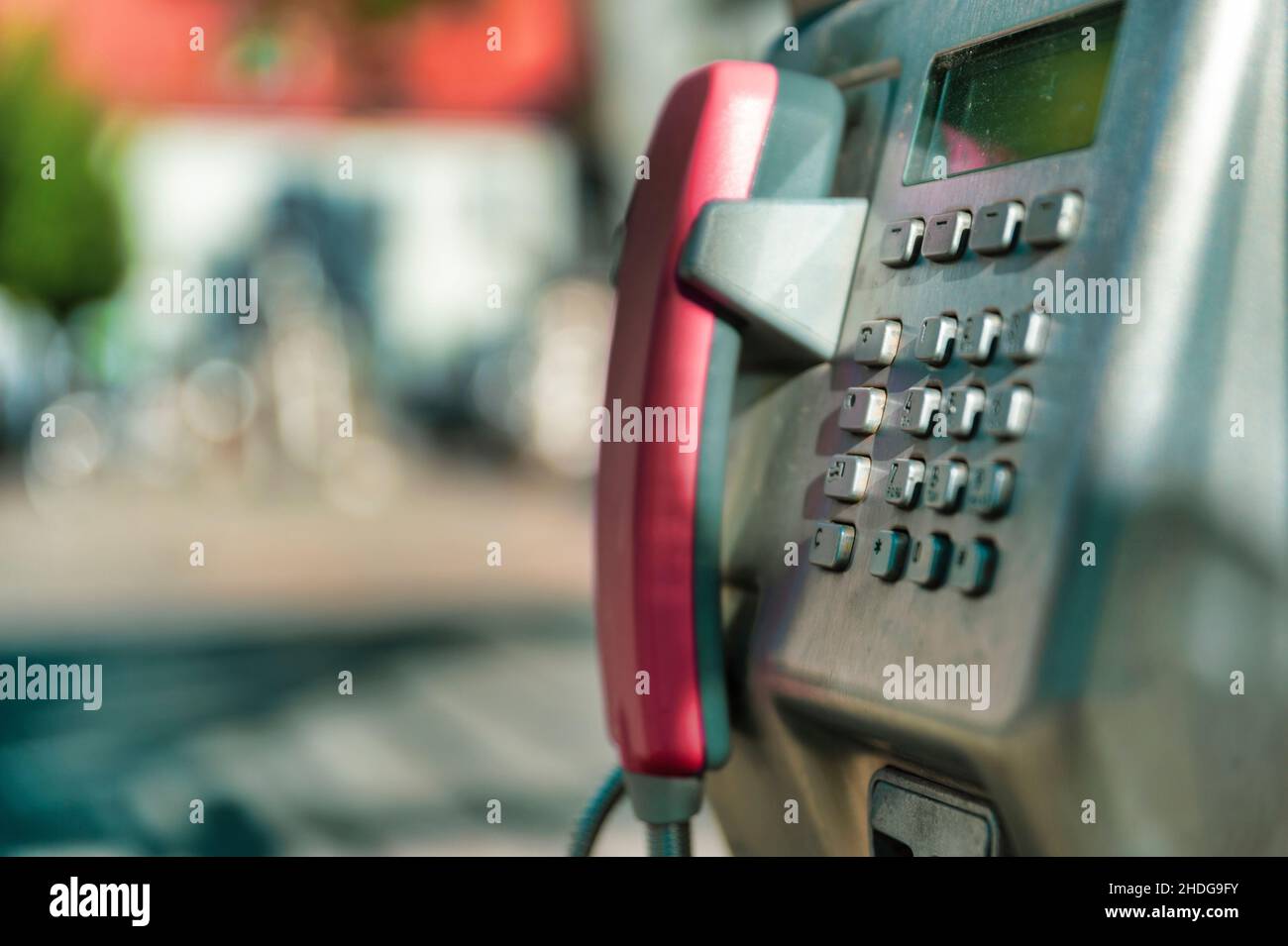 Phones payphones nobody hi-res stock photography and images - Alamy