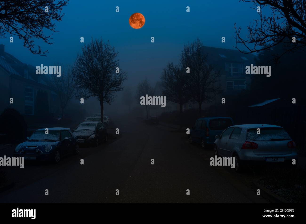 Full moon blood moons hi-res stock photography and images - Alamy