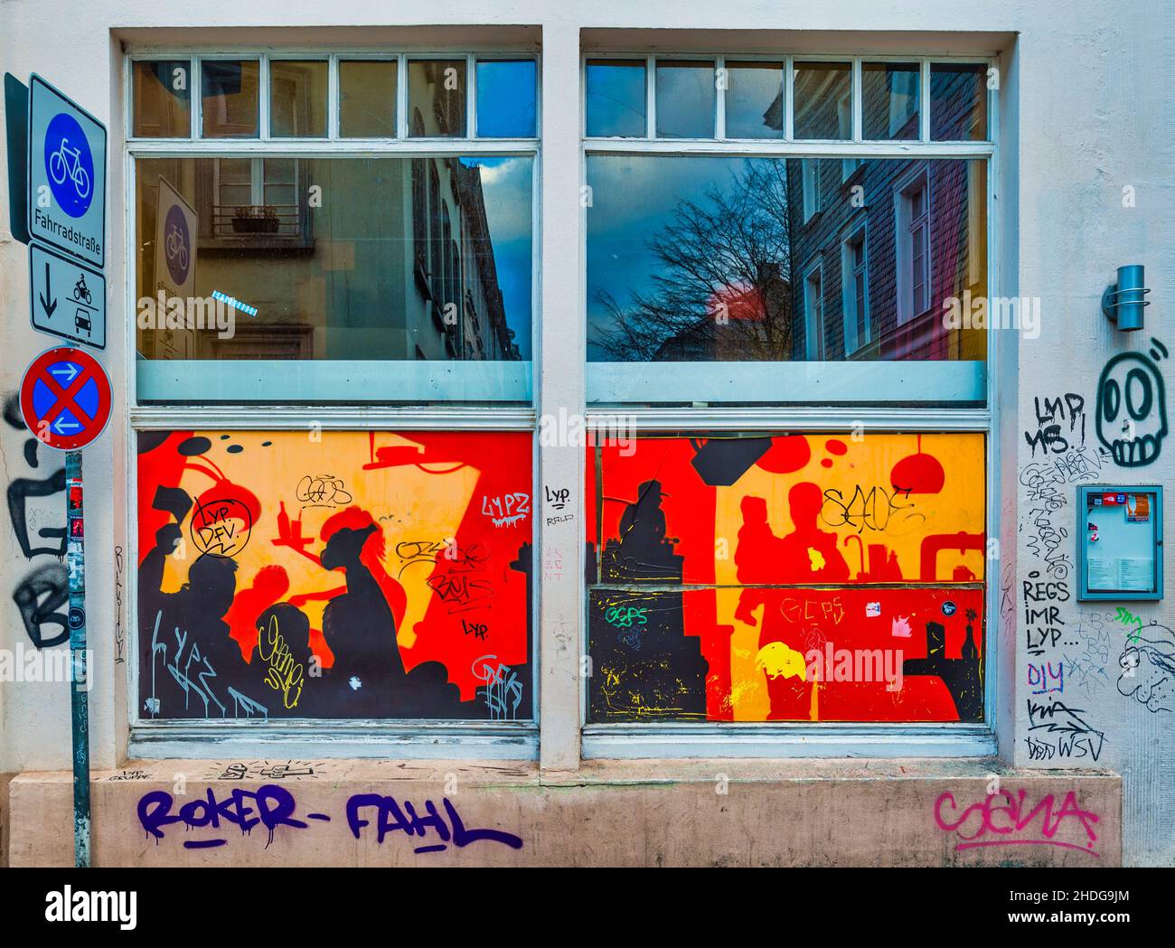 window, urban, graffiti, windows, urbans, graffitis Stock Photo - Alamy