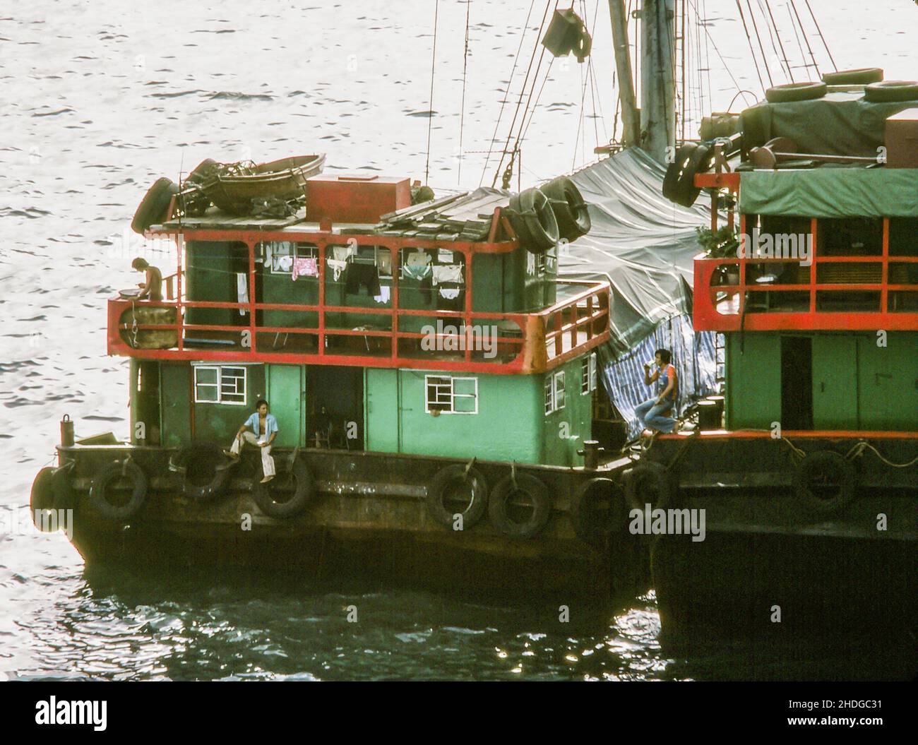 Chinese barges in Hong Kong, September 1977 Stock Photo - Alamy